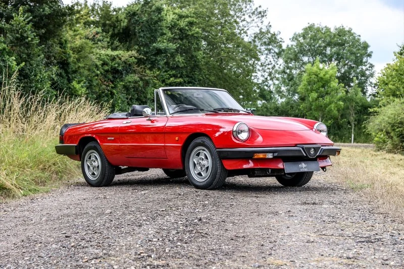 Alfa Romeo Spider 2000 Veloce for Sale | AutoClassic24